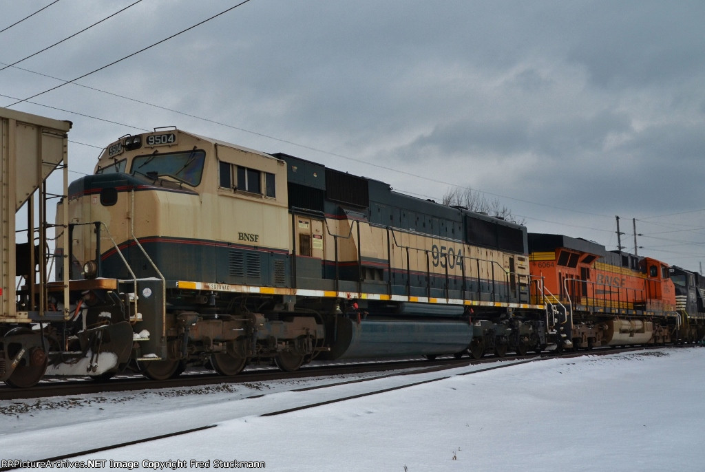 BNSF 9504 is only the 2nd Exec. I've ever seen.